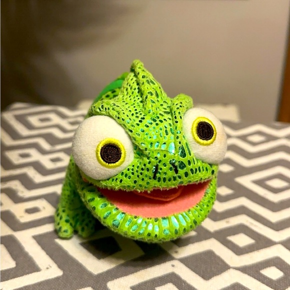 Disney | Toys | Disney Parks Tangled Pascal Green Metallic Shiny Plush ...